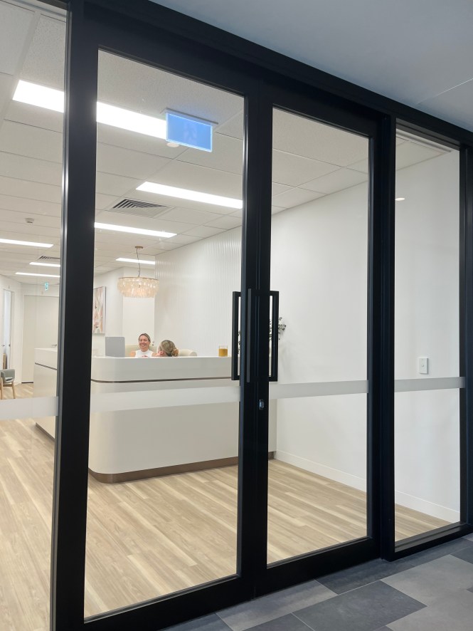 Dr. Victor Liew – Bariatric and General Surgeon – Gold Coast Australia